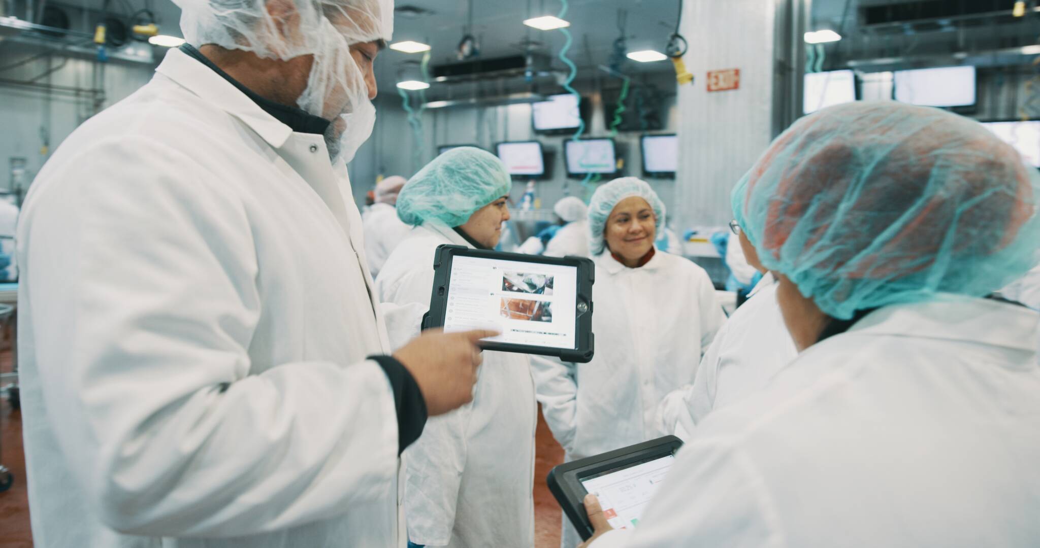 Manufacturing Compliance for Connected Workforces | Redzone